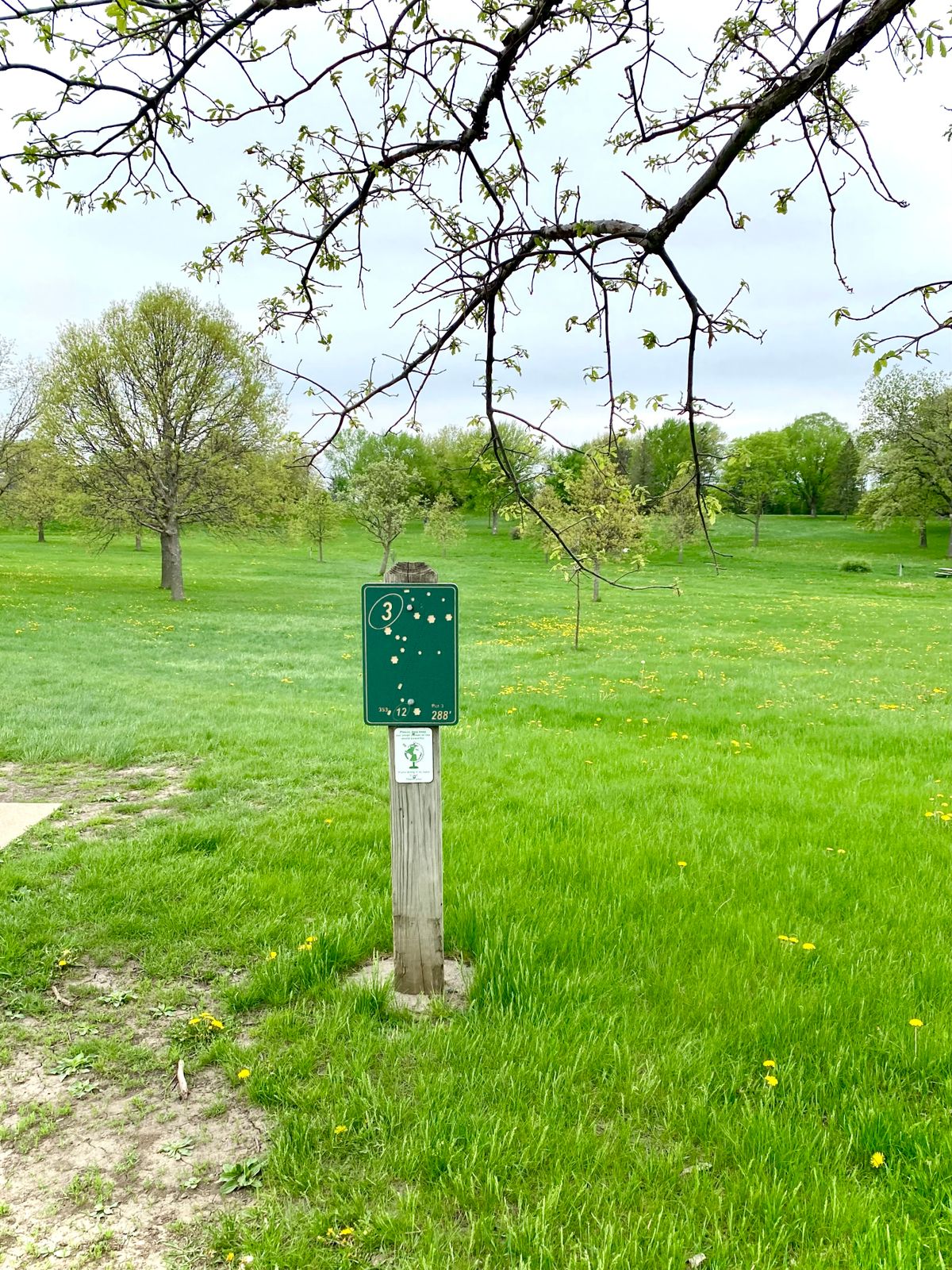 Ghost Town - Waterloo, Iowa | UDisc Disc Golf Course Directory