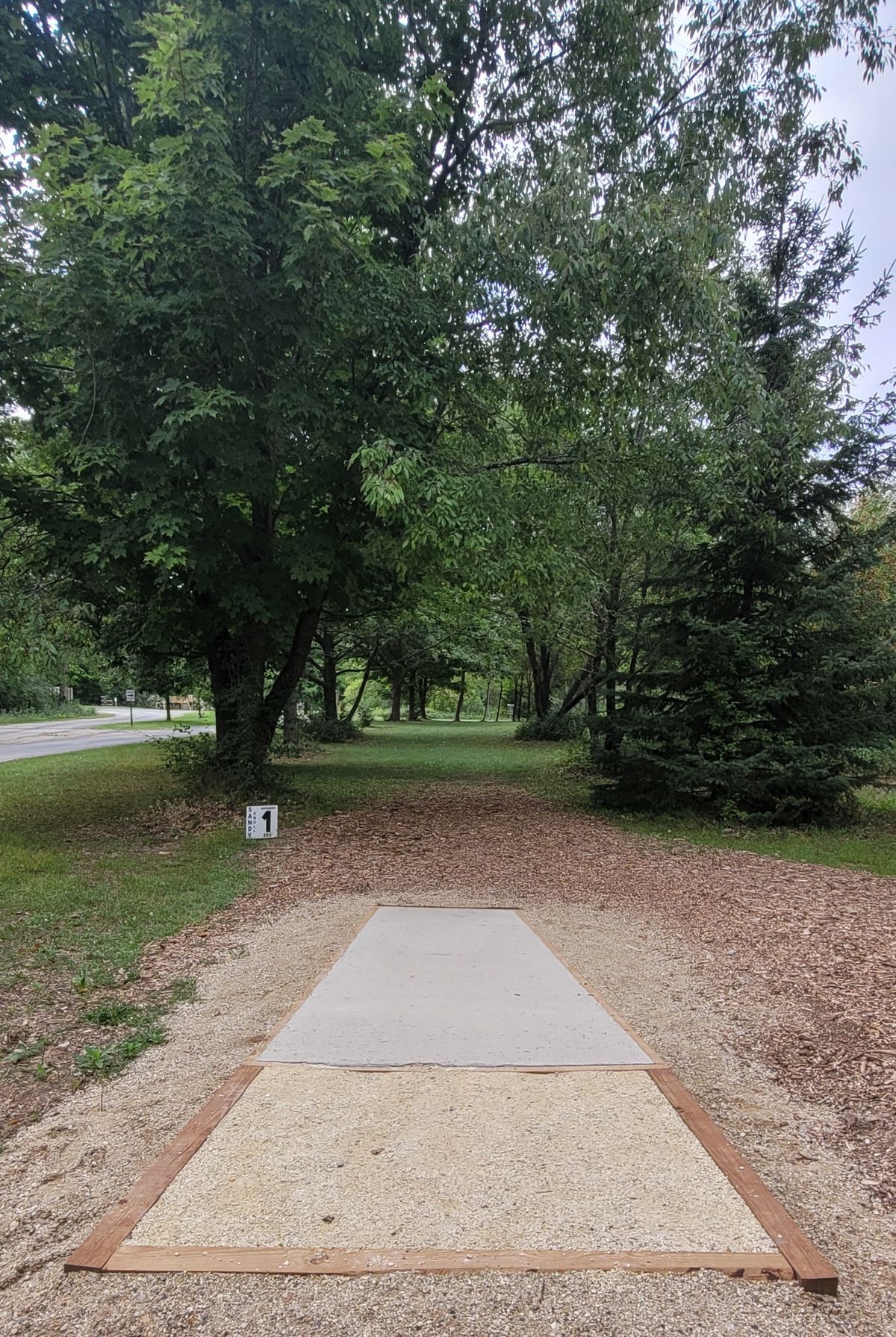 Sandy Knoll Anfänger Beginner Course - West Bend, Wisconsin | UDisc ...