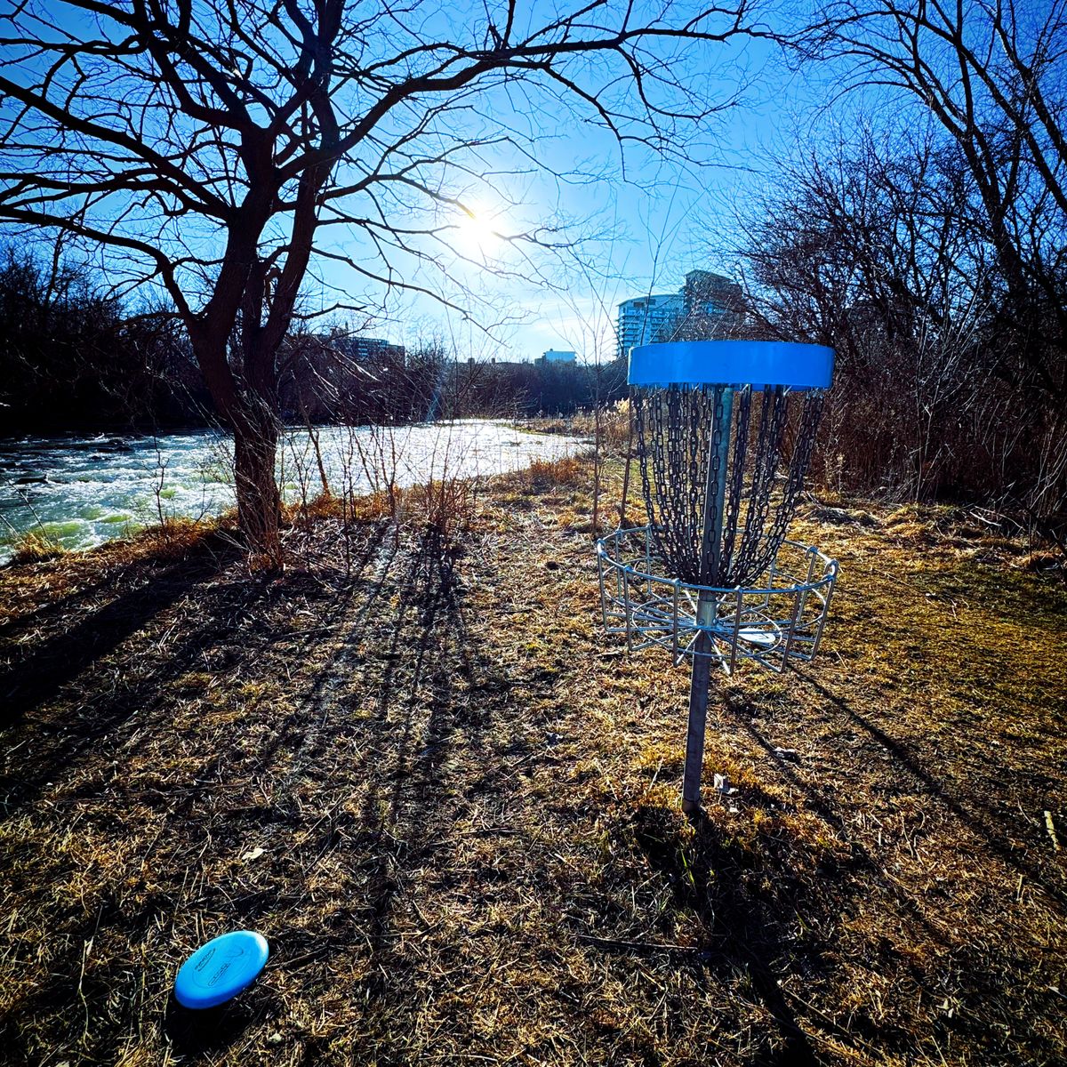 Scarlett Woods Disc Golf Course - Toronto, ON, Canada | UDisc Disc Golf ...