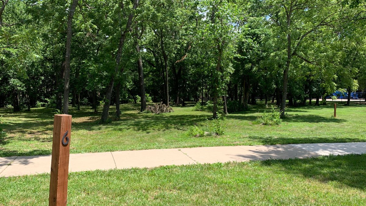 Quail Run Elementary - Lawrence, Kansas | UDisc Disc Golf Course Directory