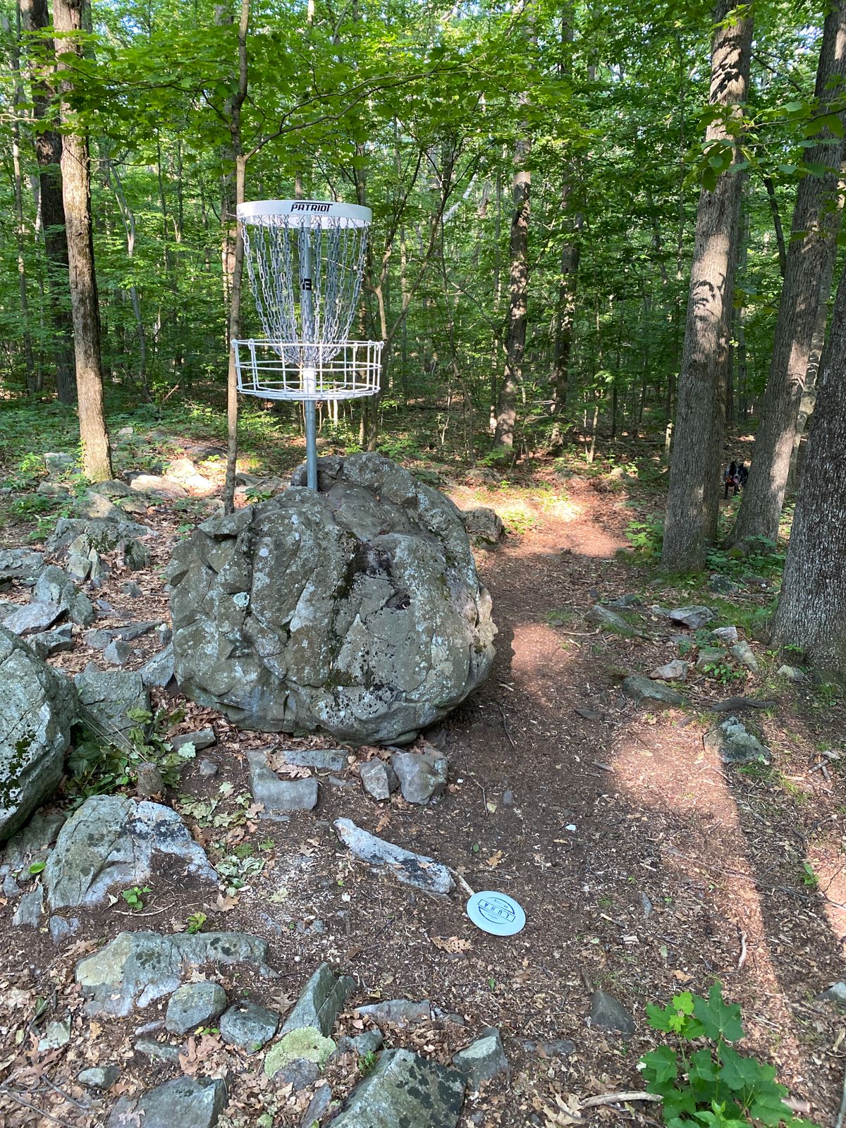 Hidden Pond Disc Golf Course - Southbury, CT | UDisc Disc Golf Course ...