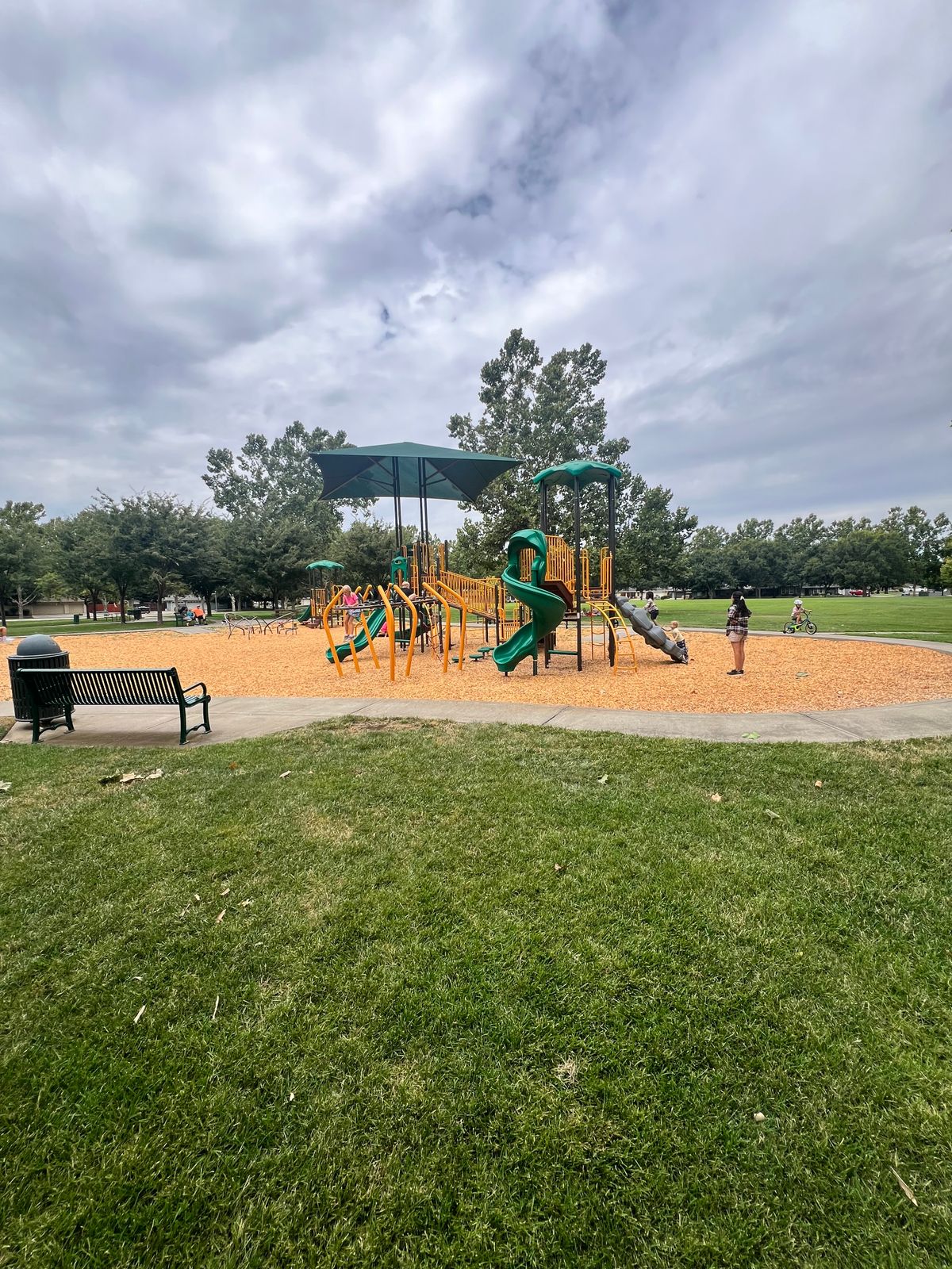 Peterson Park - Chico, California | UDisc Disc Golf Course Directory