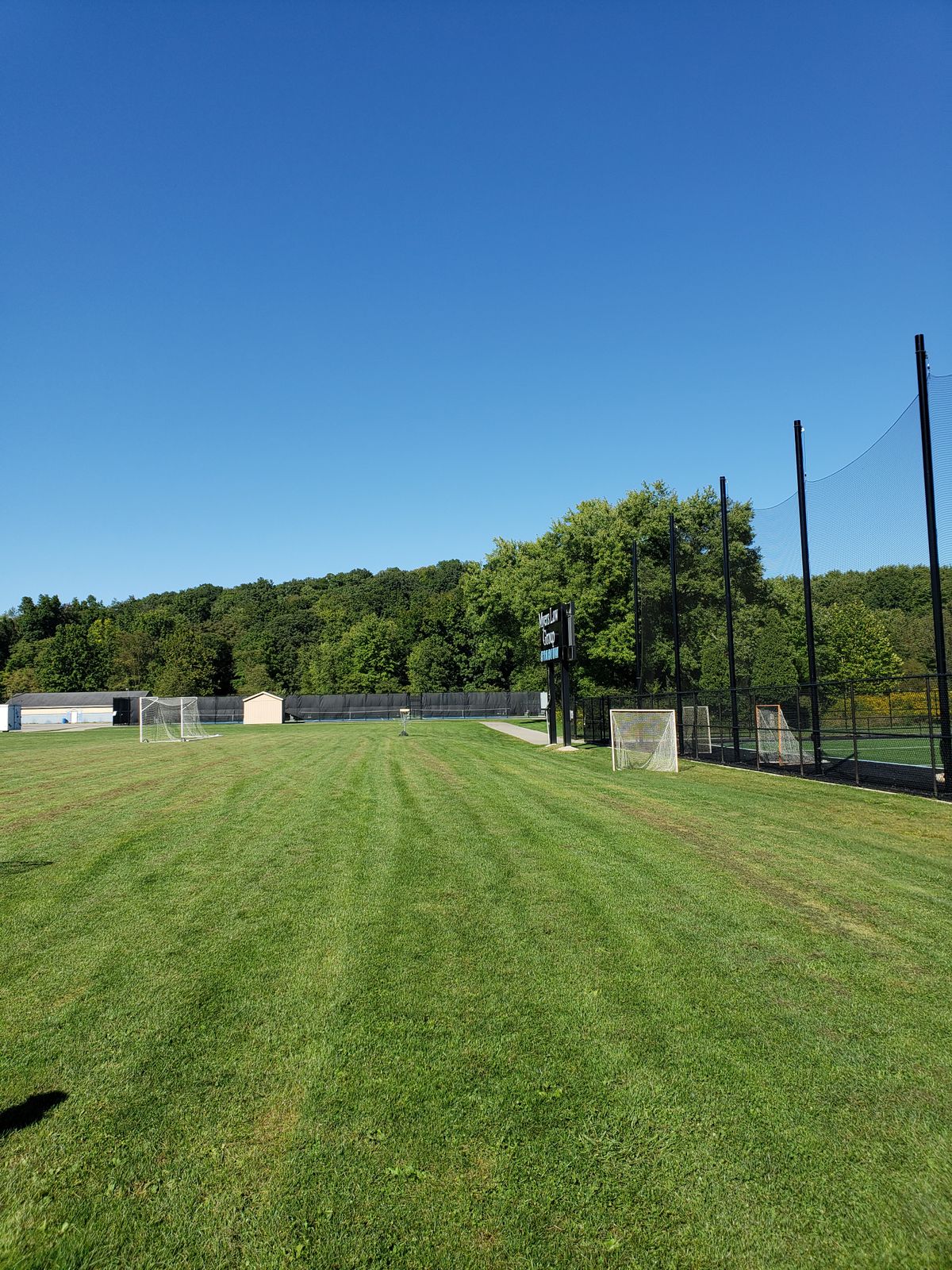 Seneca Valley School - Harmony, Pennsylvania | UDisc Disc Golf Course ...