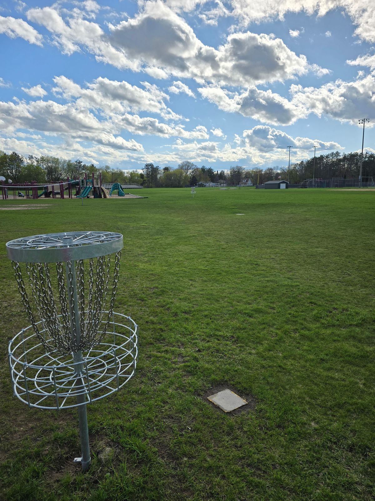 Schuemacher Field Disc Golf Course - Forest Lake, Minnesota | UDisc ...