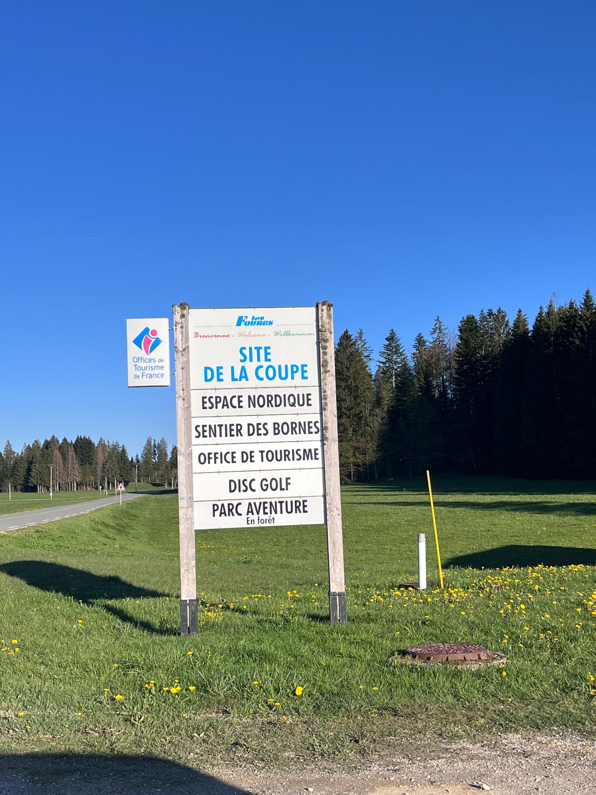 Parcours Aventure Disc-Golf - Les Fourgs, France | UDisc Disc Golf ...